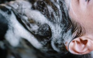 What Ingredients to Avoid in Shampoo: 14 Harmful Chemicals